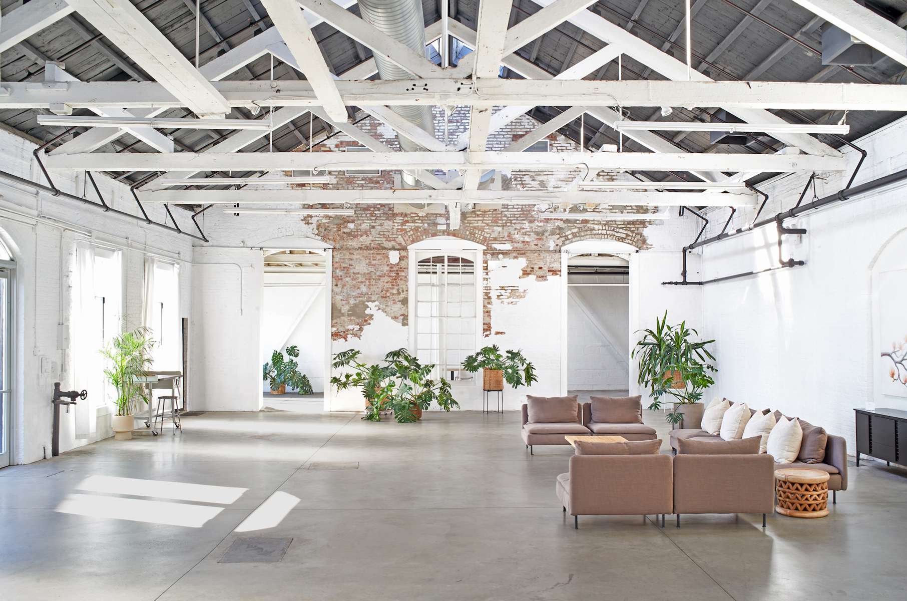 shell loft wedding lighting